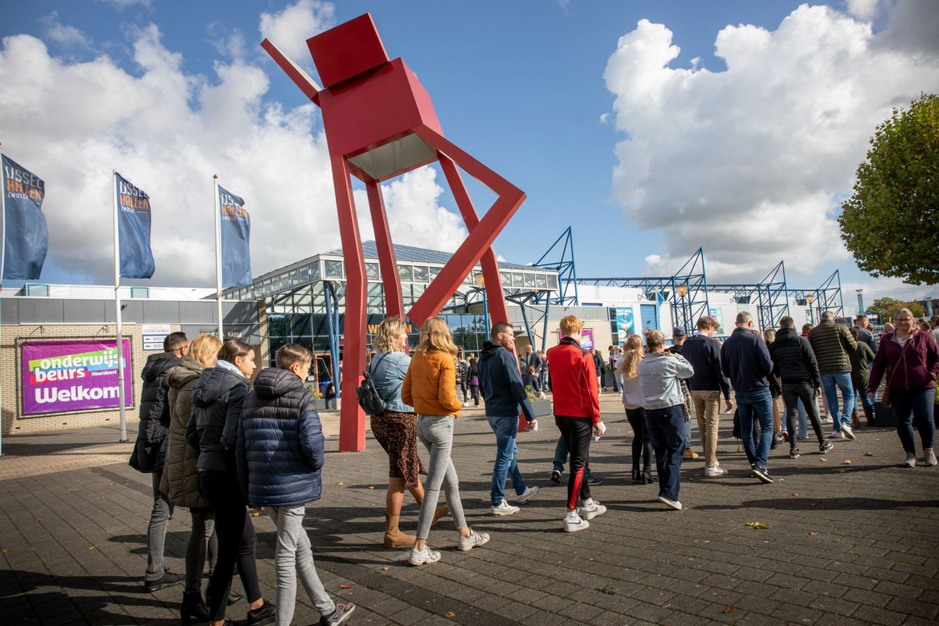 Ontdek je mogelijkheden op de gratis Onderwijsbeurs in Zwolle | Foto ... Ontdek je mogelijkheden op de gratis Onderwijsbeurs in Zwolle | Foto ...