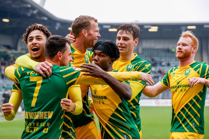 ADO wint simpel van FC Den Bosch, herovert tweede plek en tankt ...