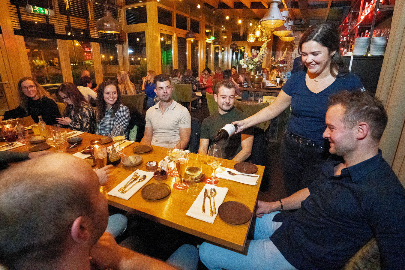 Chef-kok van De Bout verzorgt aangenaam verrassingsmenu | Foto | ed.nl