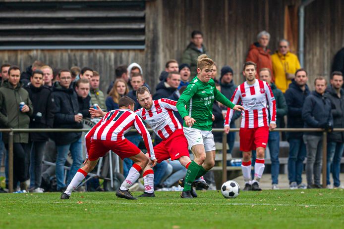 Rens van den Heuvel helpt Vessem in nieuwe rol aan periodetitel ...