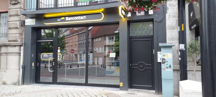 Nieuw cashpunt op Guissetplein | Ronse | hln.be