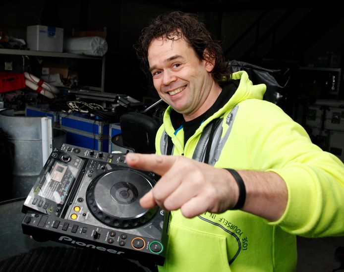 Discotheek Disco Love komt misschien nog één keer terug; op het water ...