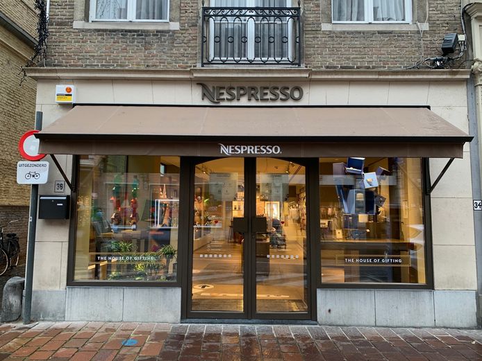 Nespresso opent nieuwe Boutique in Steenstraat | Brugge | hln.be