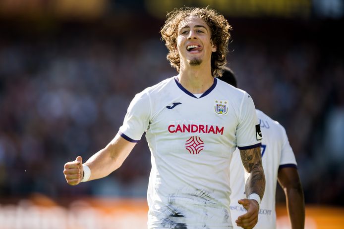 PSV heeft met Fábio Silva de eerste versterking van deze winter binnen ...