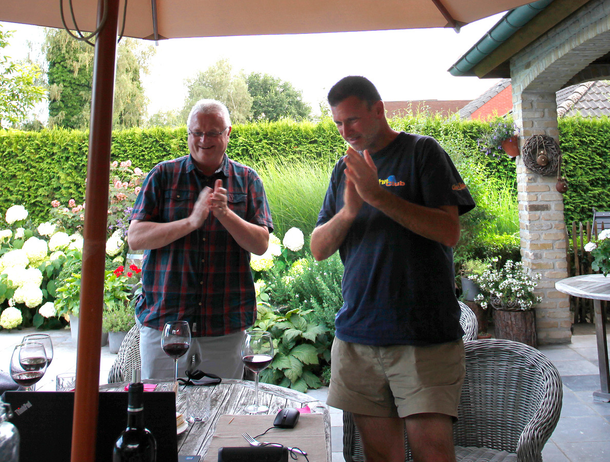 Pianist Simon Thielens (20) speelt concert via livestream ...