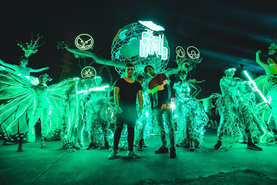 Sub Zero Project verovert vanuit Goor de wereld met hardstyle | Foto ...