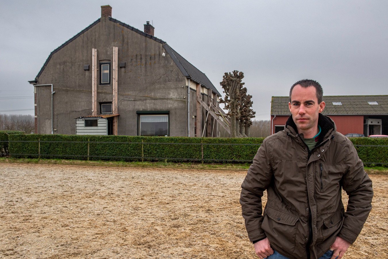 Boer Eric-Jan uit Halsteren krijgt mogelijk een hoogspanningsstation in ...