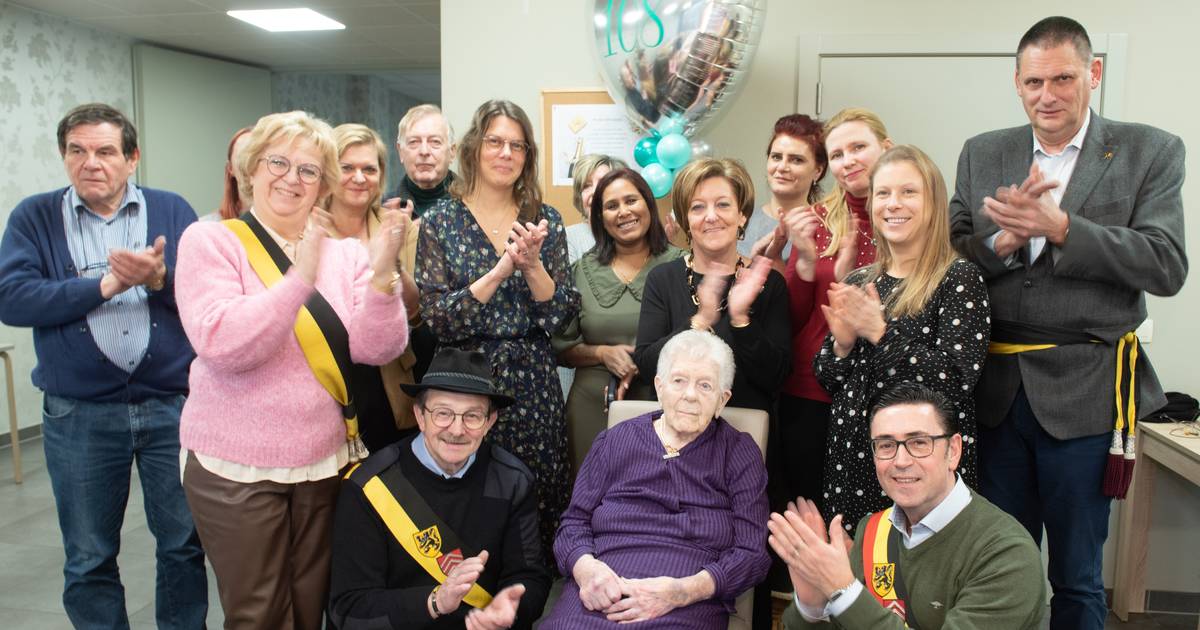 Rachelle viert 108ste verjaardag. “In het rusthuis kom ik eten, maar ik ...