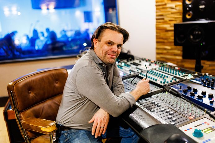 Voor opnames in Tilburgse studio's van Crip kun je een kaartje kopen ...