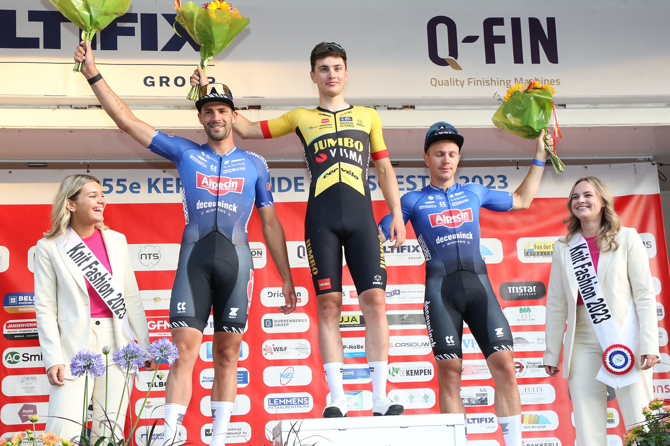 Olav Kooij laat opnieuw zien waarom hij een van de grootste wielertalenten van Nederland is ...