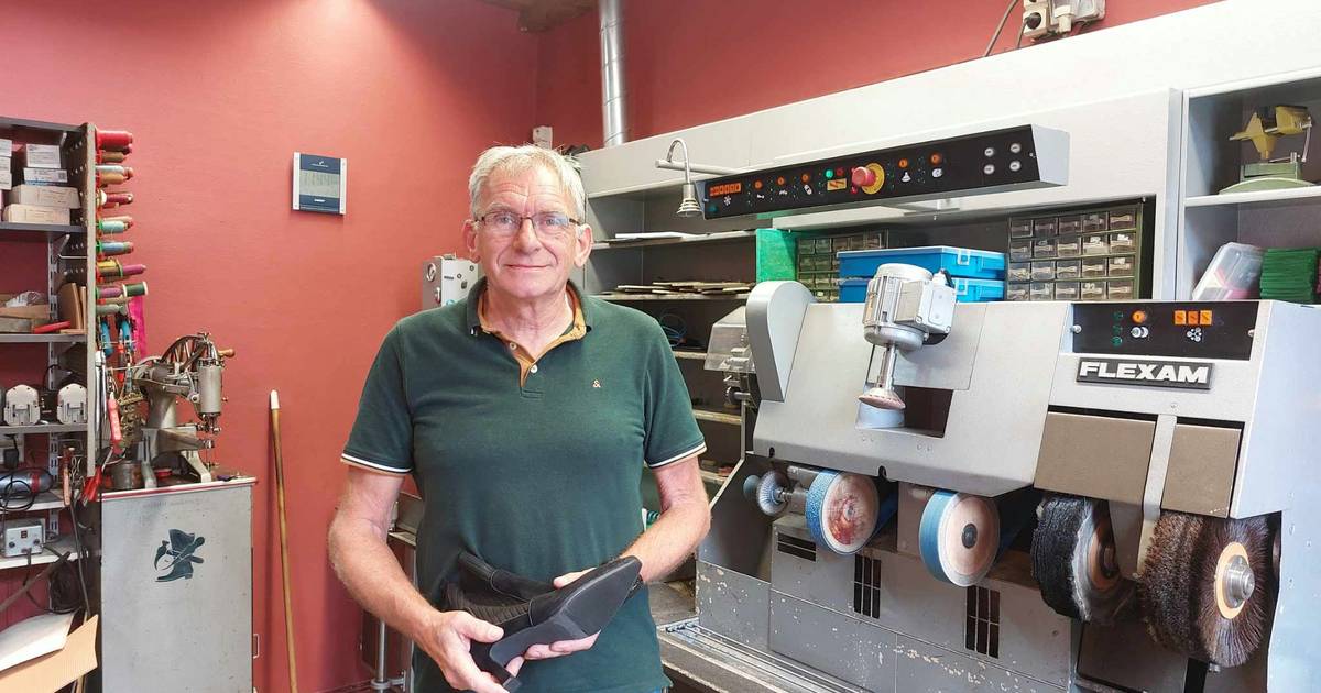 Schoenmaker Frank (64) hangt na 39 jaar zijn leest aan de haak: “De ...