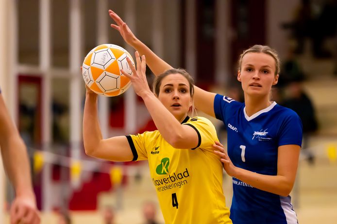 DOS’46 rekent op doelpunten van nieuweling Willemien Kragt: ‘Zij past ...