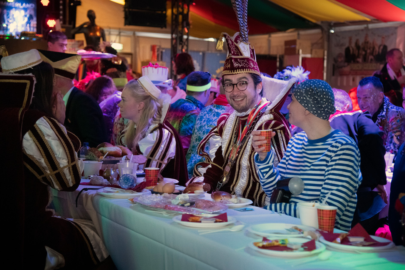 Carnaval voor beginners: waar moet je zijn? Vijf tips om zowel de massa ...