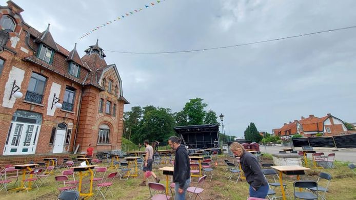 Gompel viert start restauratie van Casino met tweedaags festival | Mol ...