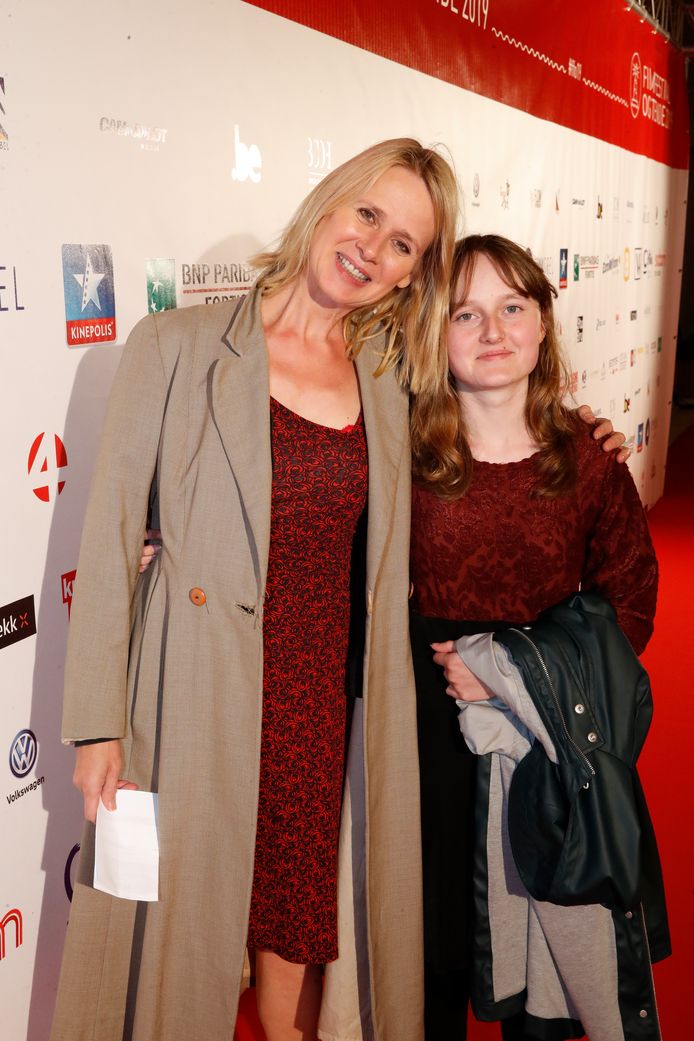 IN BEELD. BV's spelen hoofdrol op rode loper Filmfestival Oostende ...