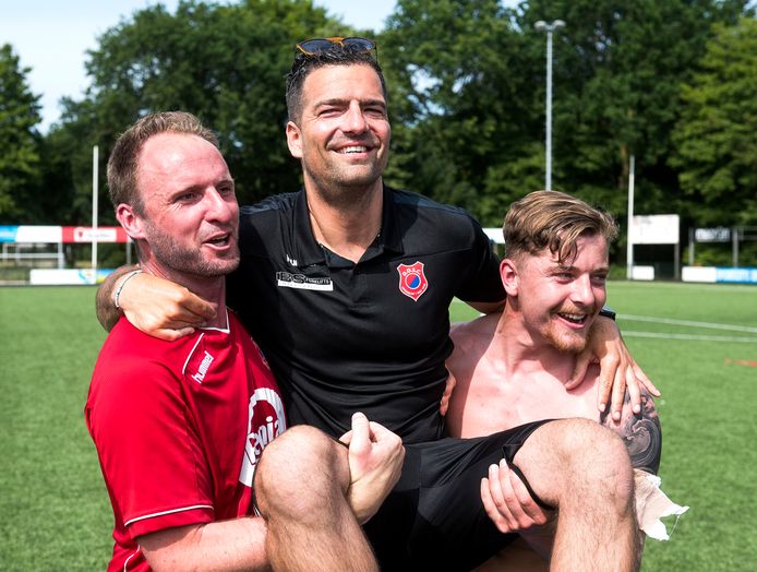 Rob van Diermen verricht een wonder met DOSC: ‘Als je die supporters in ...