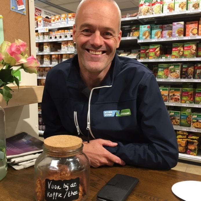 Bas was eenzaam op het werk: ‘Huilend heb ik mijn vrouw opgebeld, dat ...