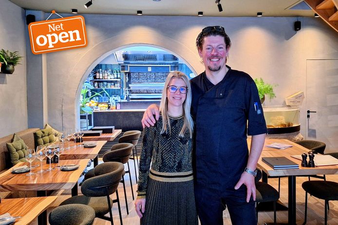 NET OPEN. Stephen en Anneleen heten je welkom in Bar Foubert: “Tarbot ...