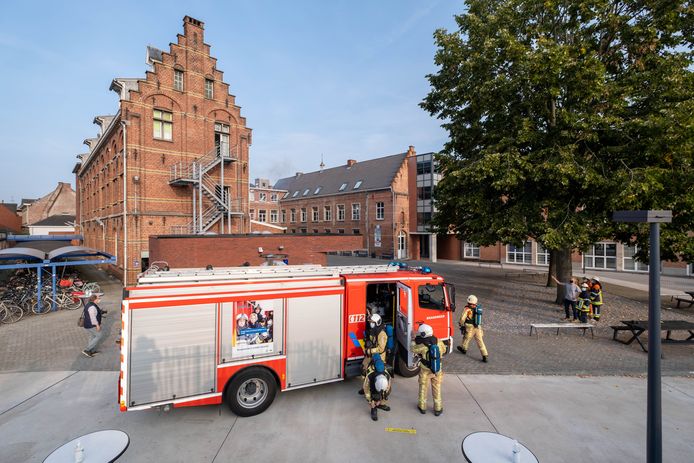 OLVP Bornem zwaait preventieadviseur Freddy uit met brand: “Van ...