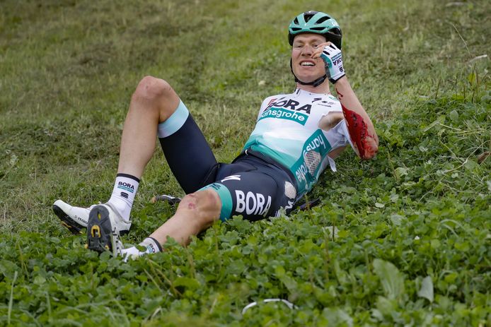 Gebroken bekken en ribben voor pechvogel Kelderman | Wielrennen | AD.nl