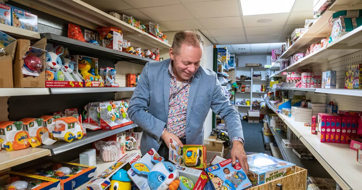 Inpakpiet Erwin bedient met zijn digitale speelgoedwinkel vanuit ...