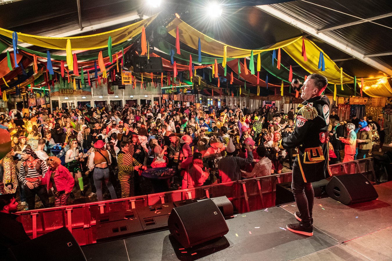 De kroegen in de Bredase binnenstad vol? Dan naar het Chasséveld: ‘Je ...