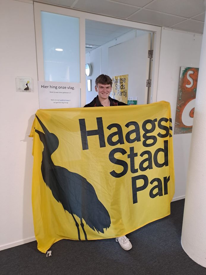 Eind goed al goed: plots verdwenen vlag van Haagse Stadspartij is weer ...