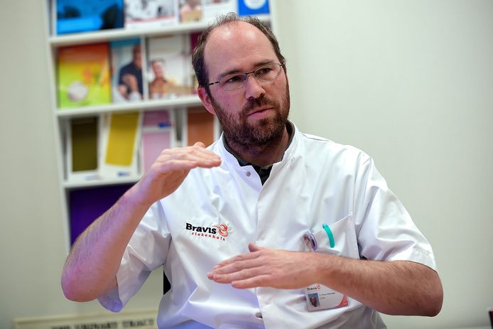 Bravis ziekenhuis schaft tweede operatie-robot aan | Roosendaal ...