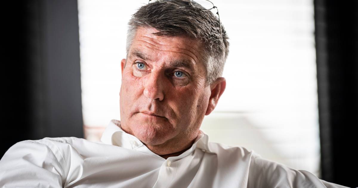 Patrick De Koster mag gevangenis verlaten, maar moet wel weekend wachten omdat enkelband nog ...