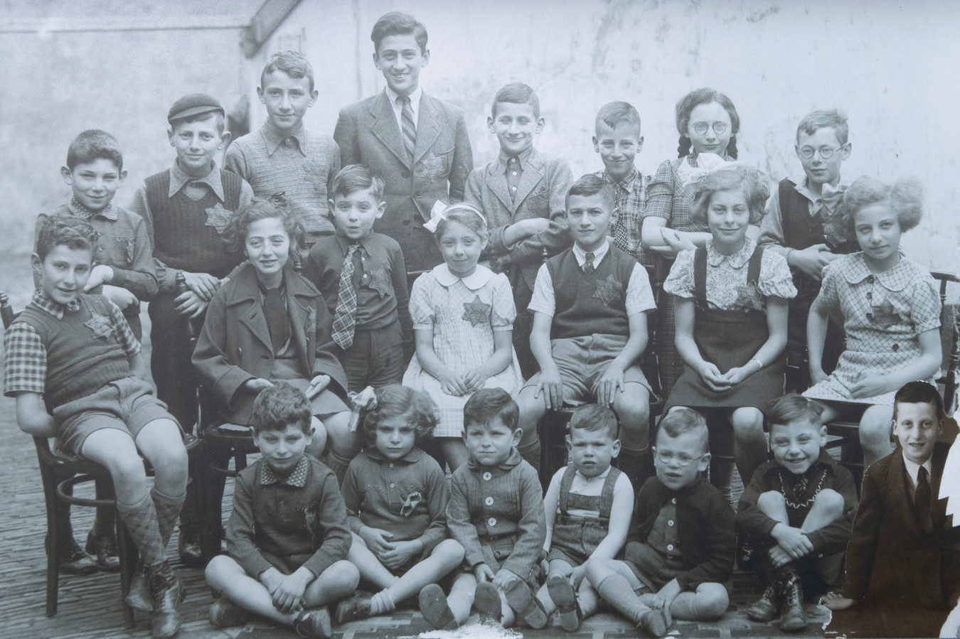 De beroemde foto van Joodse Kinderen uit Deventer is nu een schilderij ...