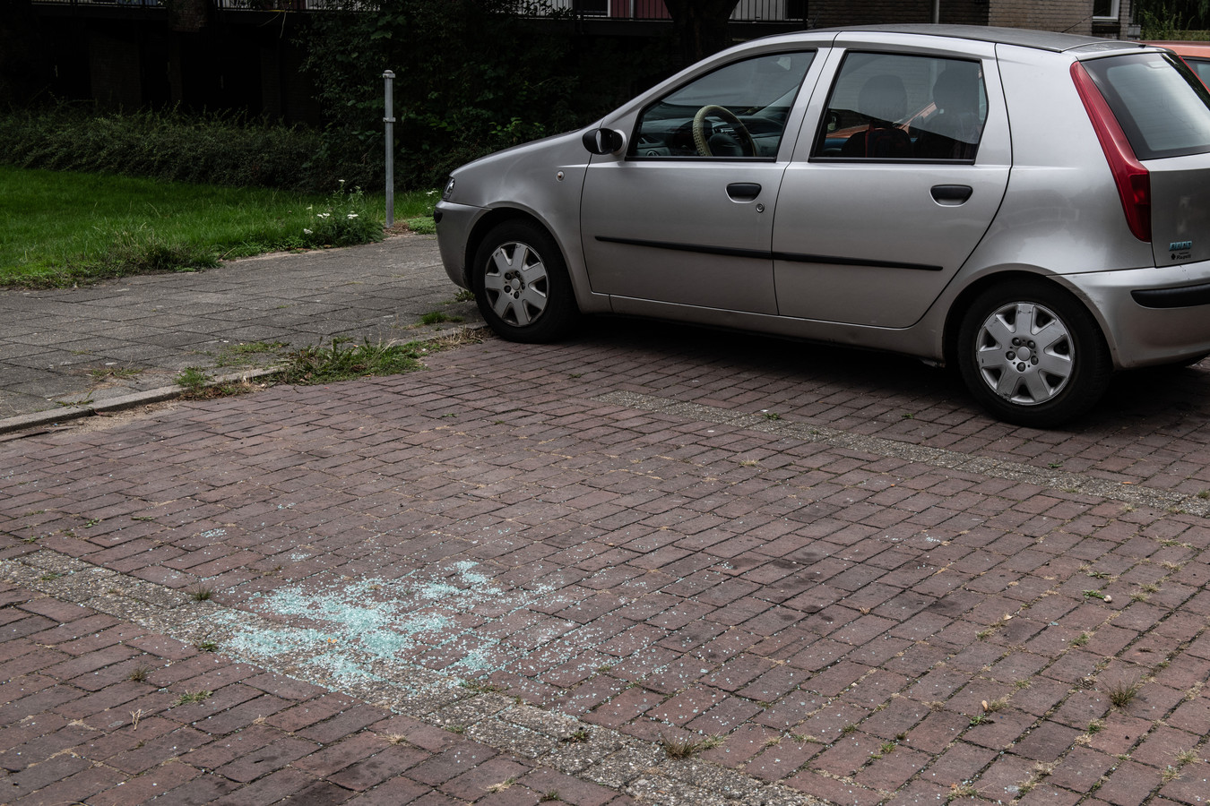 Drugsnaalden, junkies en dealers: Welkom in de getto | Foto | AD.nl