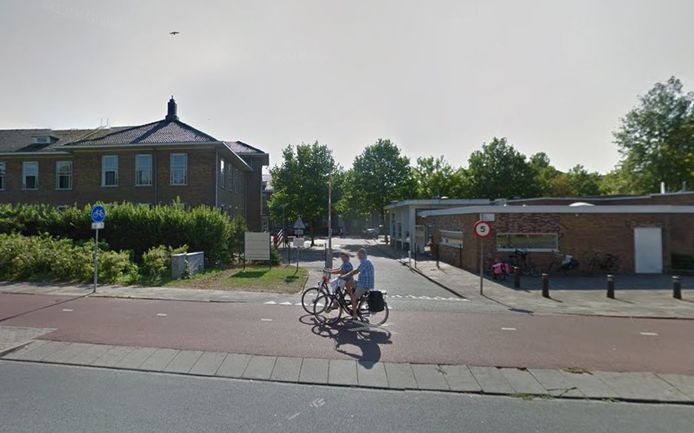 Azc Utrecht podium voor theater | Utrecht | AD.nl