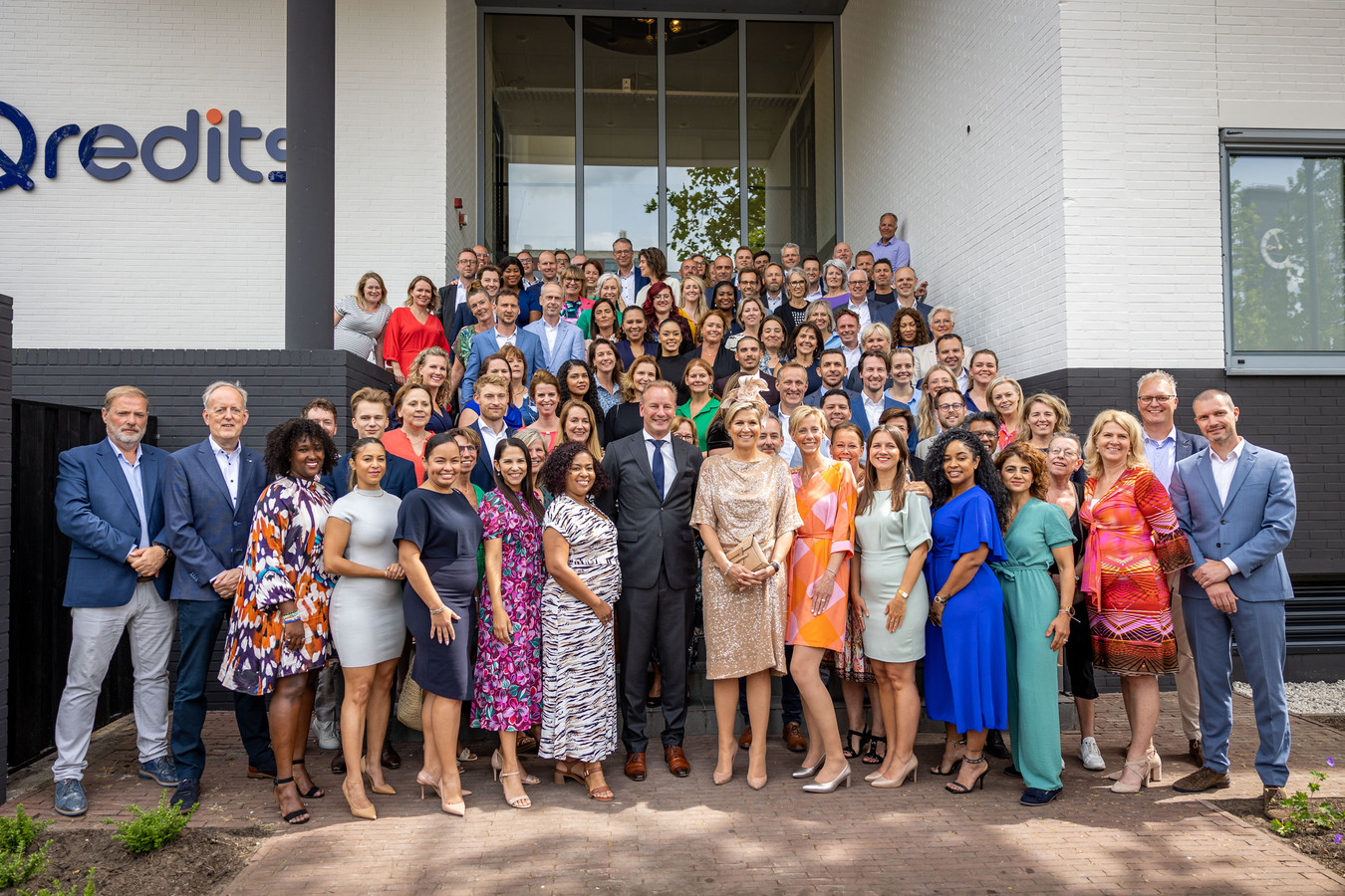 Máxima maakt indruk bij opening Qredits in Almelo: ‘Alle mooie dingen ...