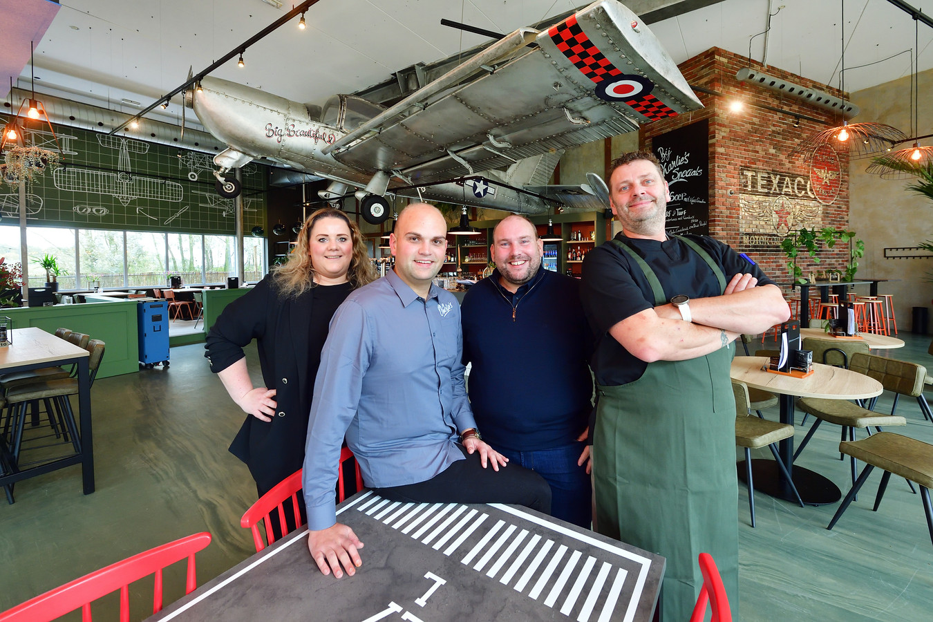 Met Bij Charlie’s heeft de Indoor Skydive eindelijk weer een restaurant ...