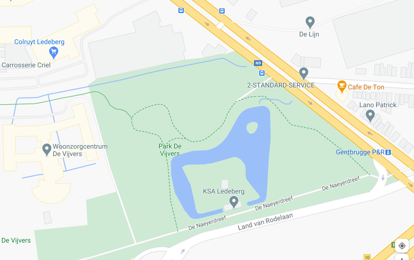 Jongen van 15 zakt door ijs in Ledeberg, brandweer redt hem met ladder ...