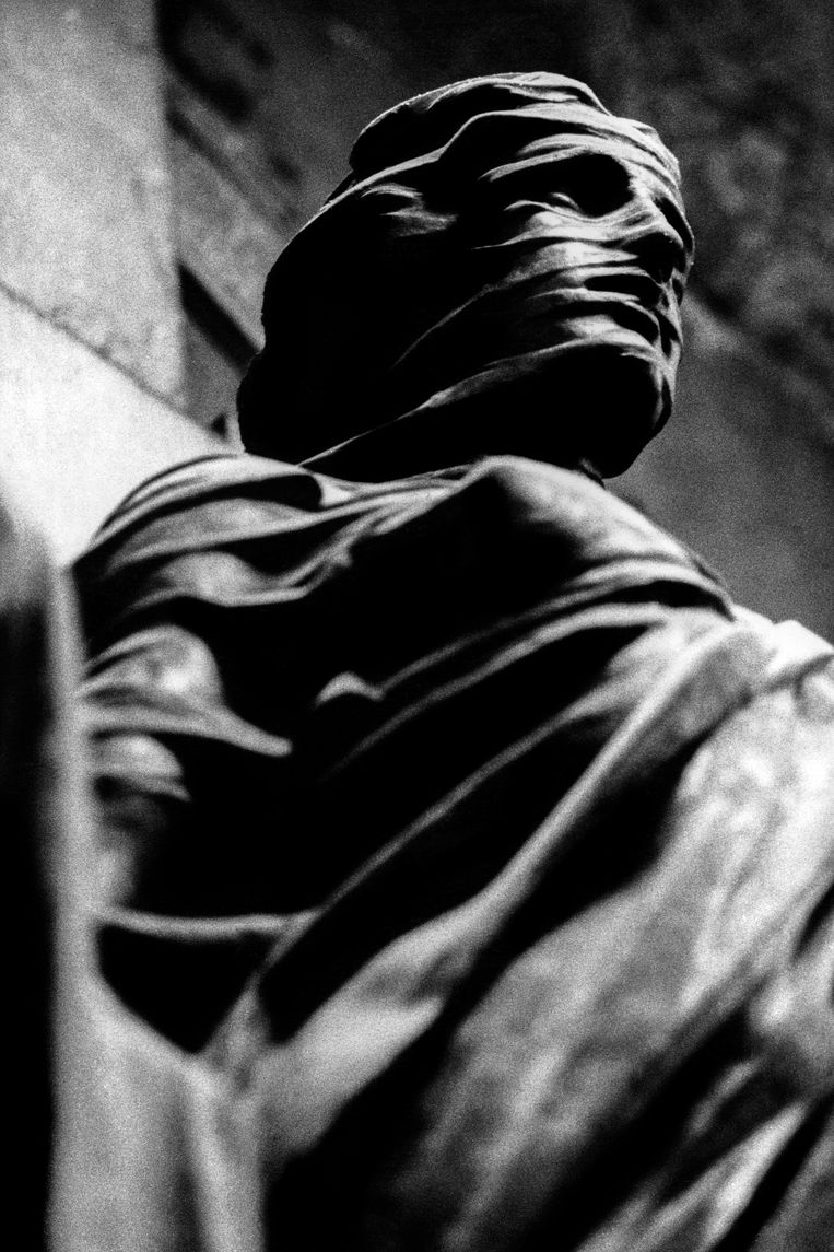 Anton Corbijn bewijst in Antwerpse expo weer dat hij veel meer is dan ...