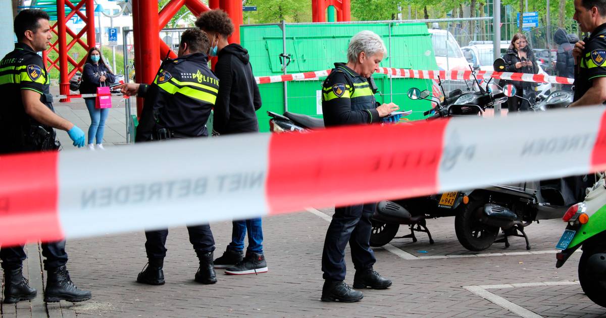 Quinten (21) hoort 8 jaar en tbs eisen voor fatale steekpartij in Lelystad: ‘Ik ben geen maniak ...