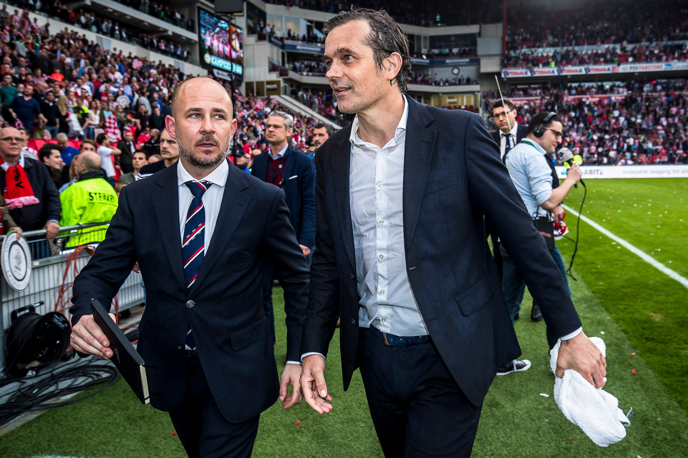 Zo verliep het leven van PSV-perschef Thijs Slegers, die na al zijn primeurs een boodschap voor ...