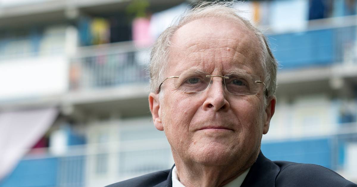 Alphense schrijver Robert Jan Blom komt met 139ste boek | Alphen | AD.nl