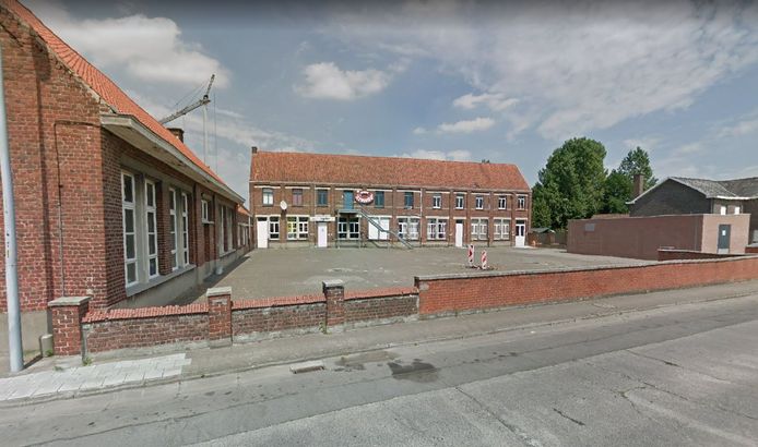 Waregem investeert komende jaren 4 miljoen euro meer dan gepland: kerk ...