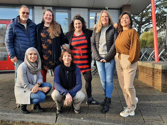 Deze docenten laten jonge nieuwe Nederlanders in recordtempo de taal ...