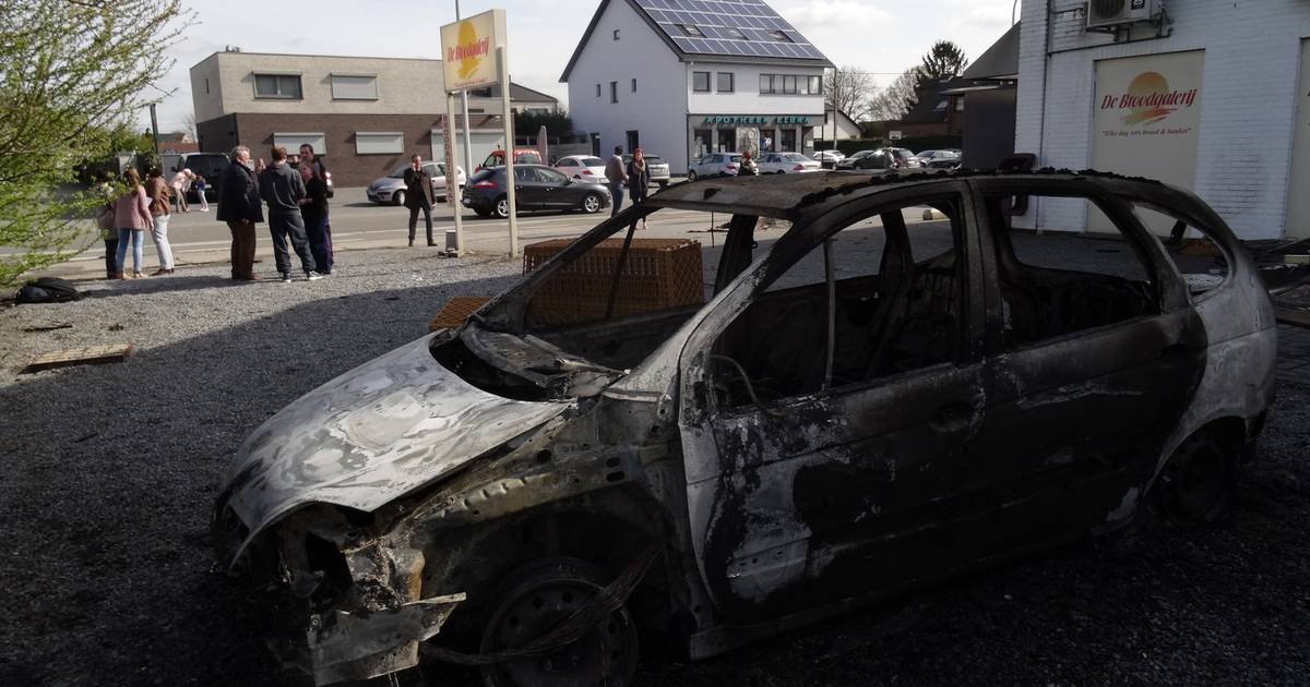 20 bewoners op straat na explosie | Houthalen-Helchteren | hln.be