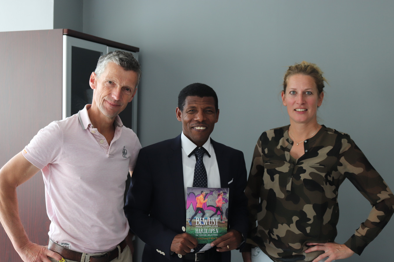 ‘Alsof Messi je voetbalcursus aanprijst’ | Foto | AD.nl