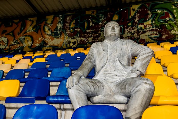 RKC oefent tegen Lommel SK mét fans, zonder betonnen Jol | Sport | bd.nl