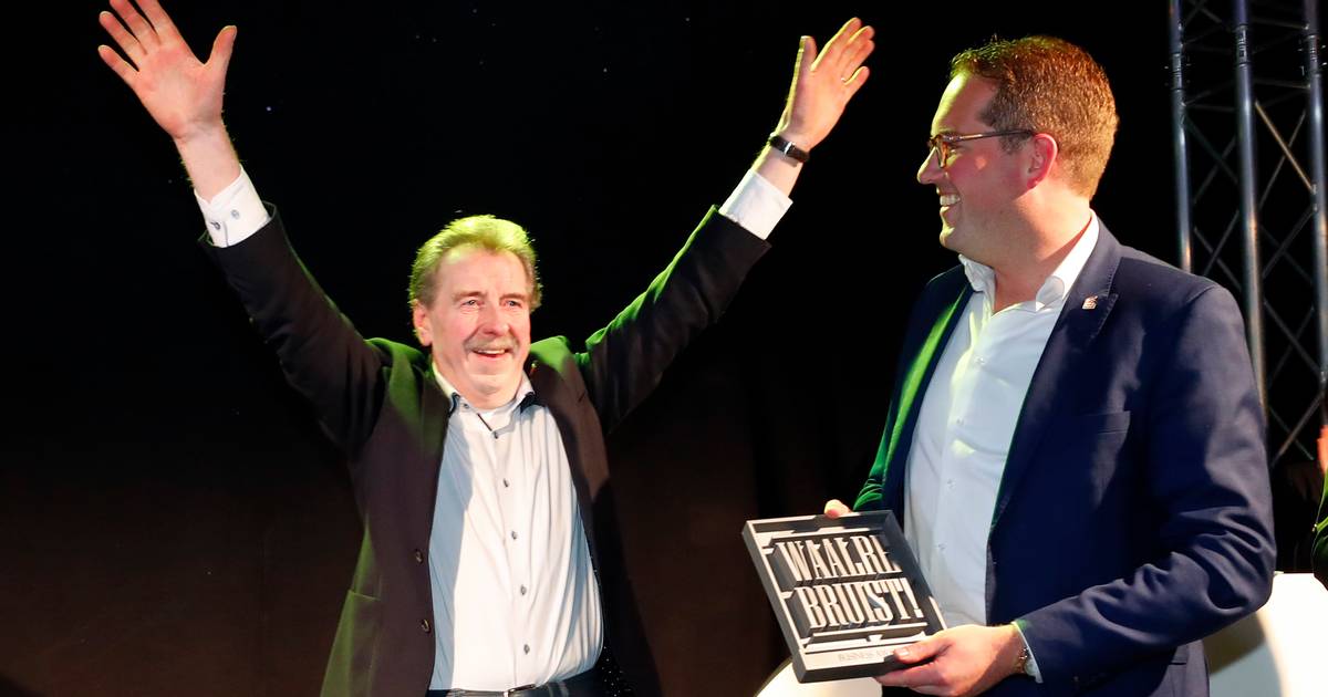 Slager Albert Vos wint eerste Waalre Bruist Business Award ...