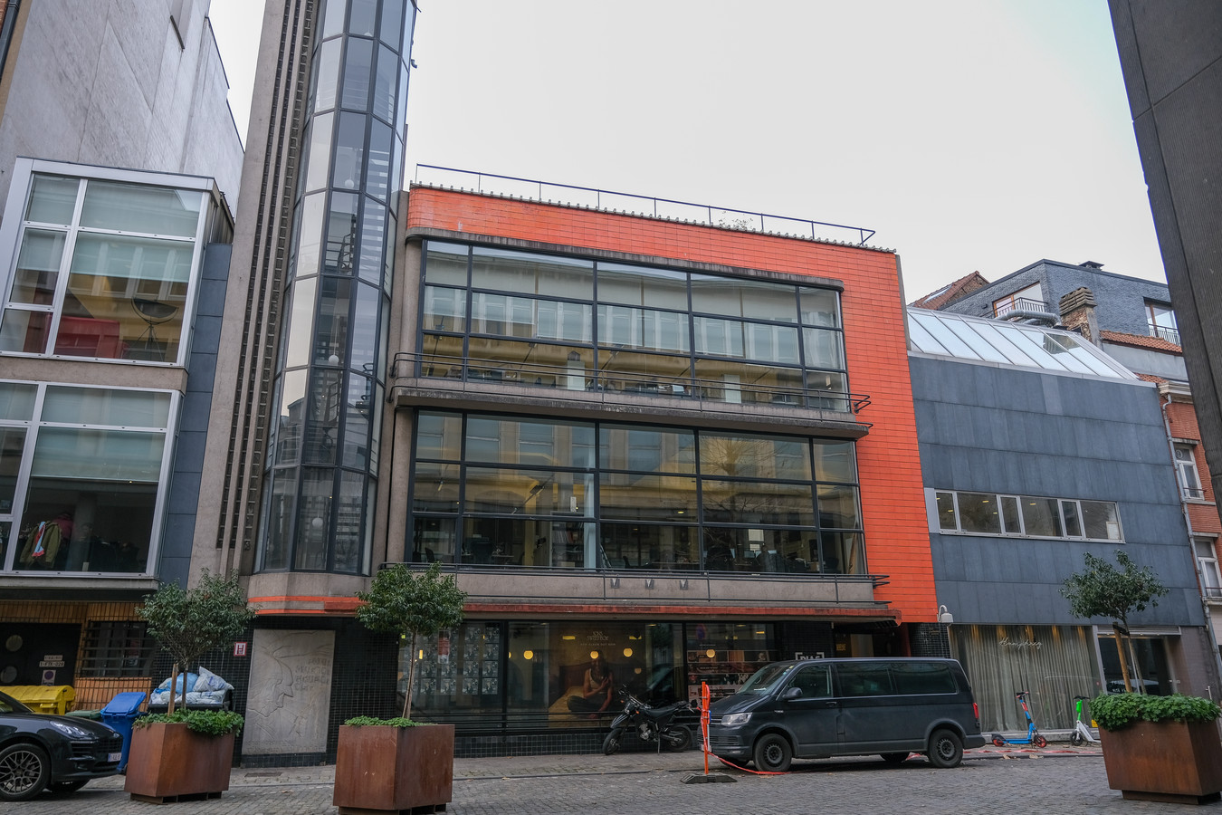 ‘BXL Central’: Nieuwe culturele hotspot van Bart van Aken opent vrijdag ...