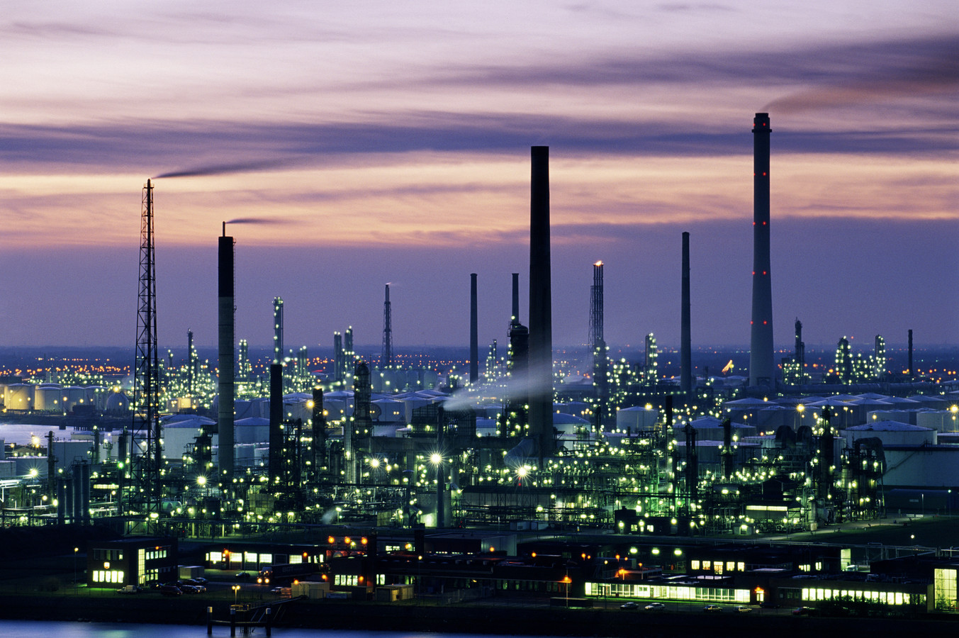 Elke Nederlander betaalt jaarlijks 2100 euro mee aan fossiele subsidies: ‘Duur en inefficiënt ...