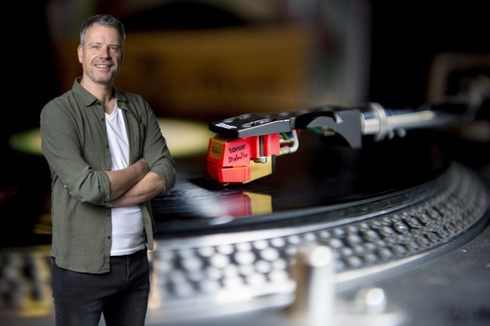 Volgens mij schrijf je Terence toch echt met ‘ce’ en niet met een ‘s ...