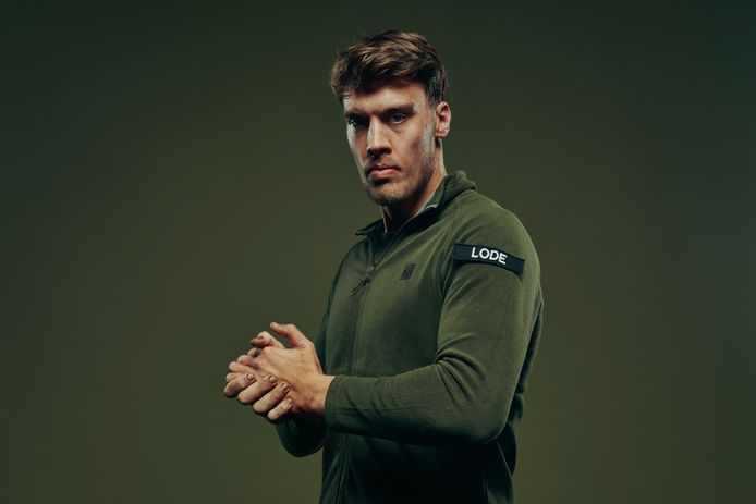 “Fly vond me een ‘goeie lamzak’. Tot ik tegen hem moest vechten”: ‘Kamp Waes'-deelnemer Lode wil ...