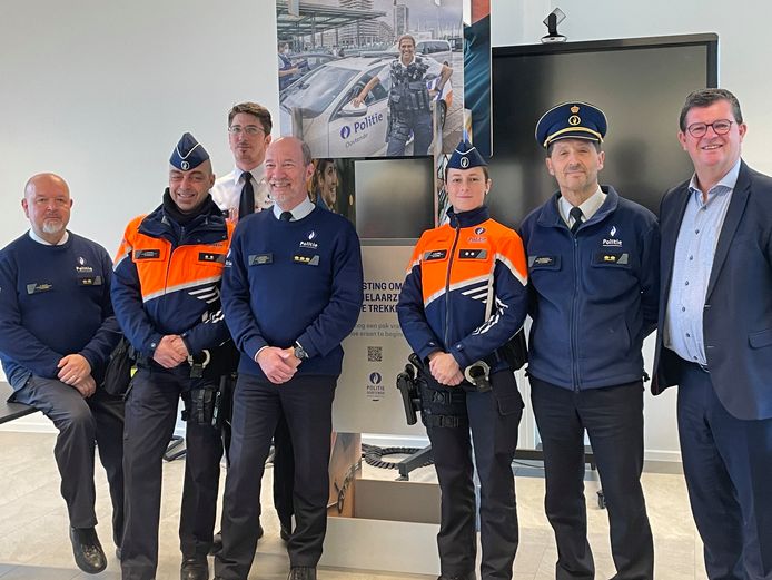 Wijkpolitie Oostende krijgt steunteams om uitgebreid takenpakket rond te krijgen: “Zo blijven ...